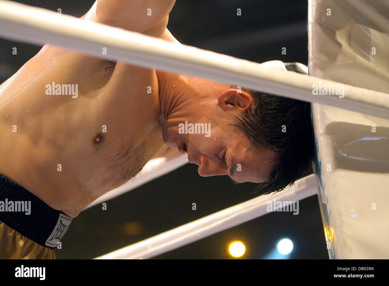 Boxing pro Amin Asikainen is pictured during his fight against 26 year ...