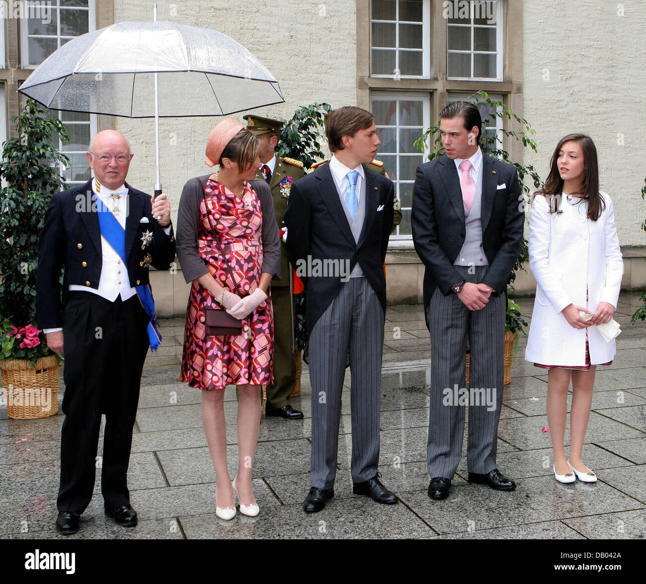 (R-L) Princess Alexandra of Luxembourg, Prince Felix of Luxembourg ...