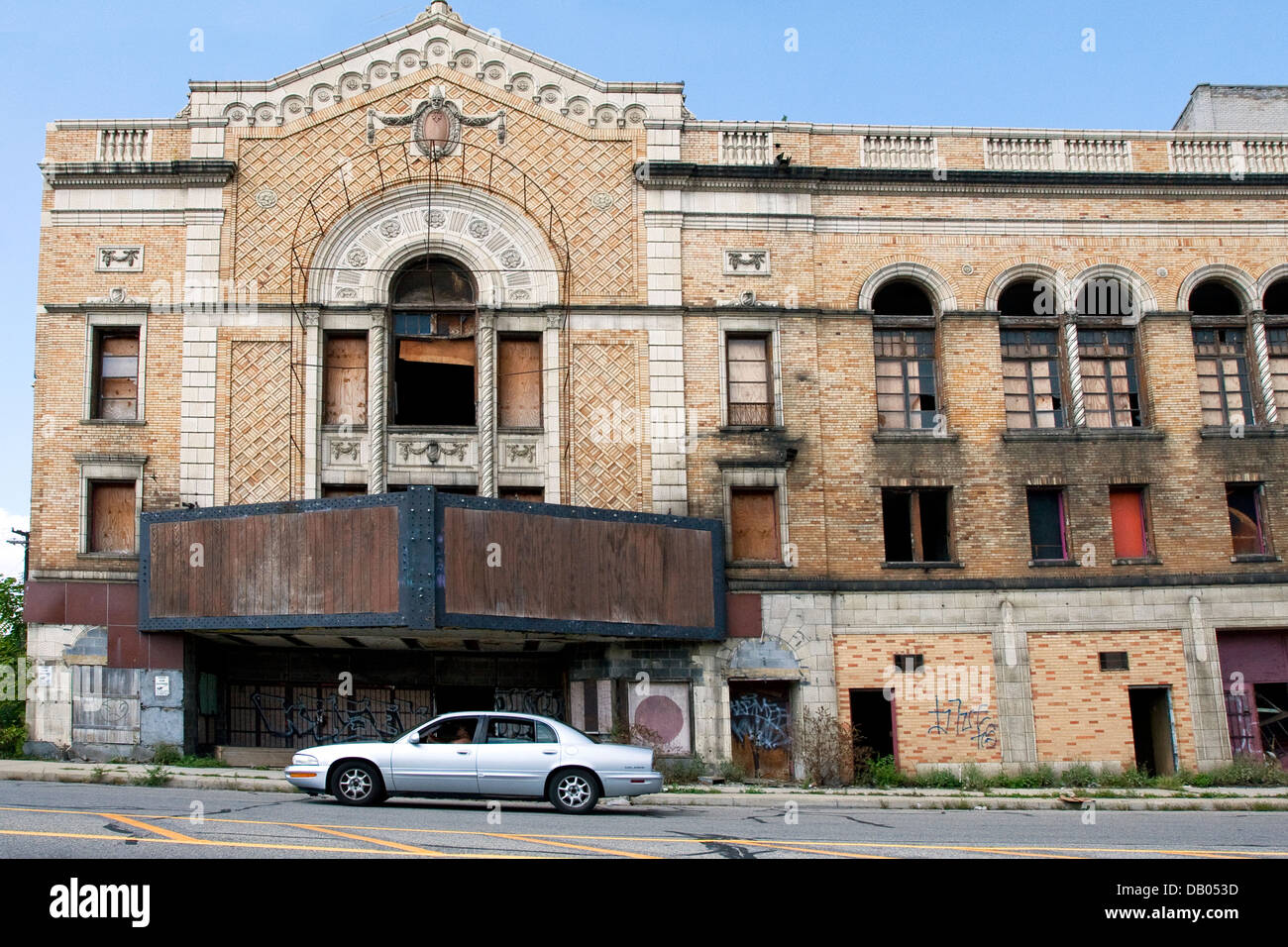 Detroit, old building, destroyed, ruin Stock Photo - Alamy