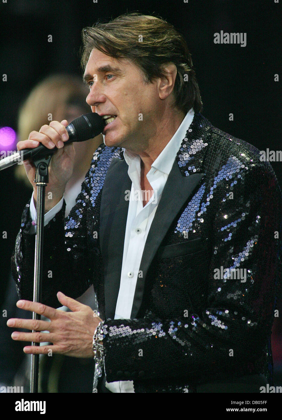 Brian ferry concert for diana hi-res stock photography and images - Alamy