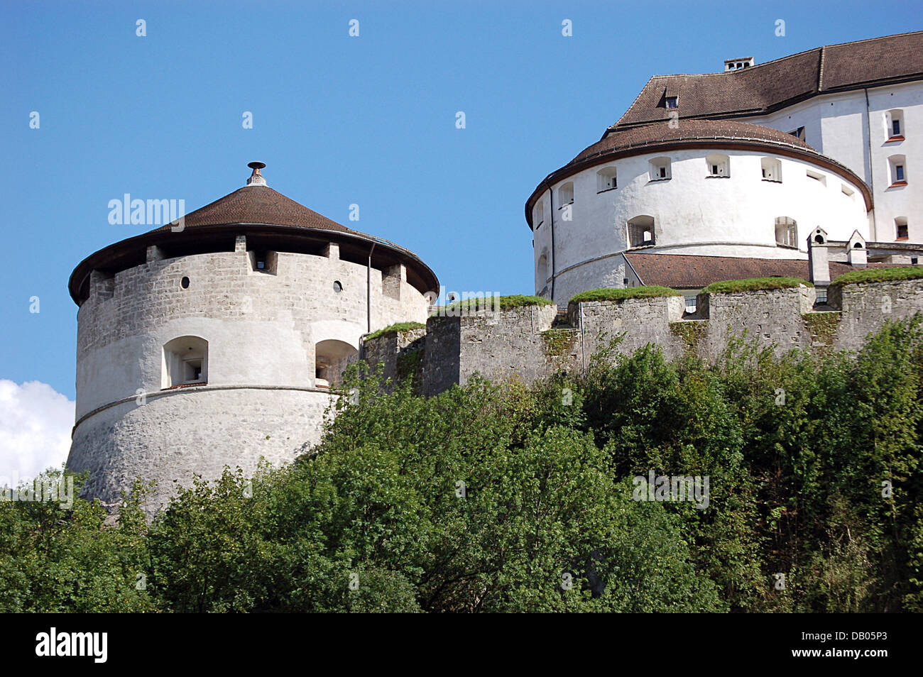 (dpa file) - The photo shows Kufstein fortress, Austria, August 2006 ...