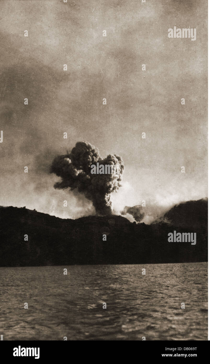 geography / travel, Greece, isles, Santorini, eruption of a volcano ...