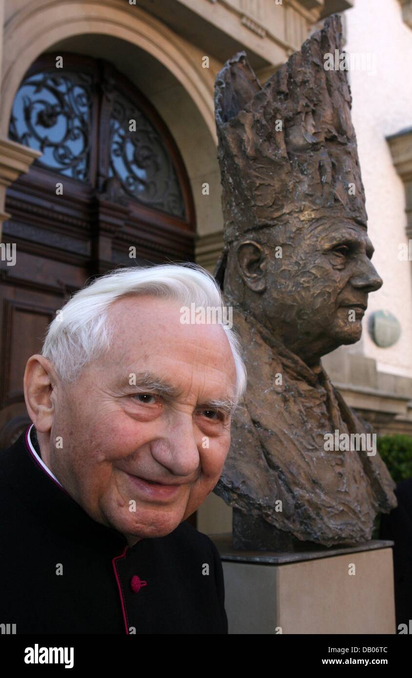 Prelate Georg Ratzinger honorary guest at the unveiling ceremony of a ...