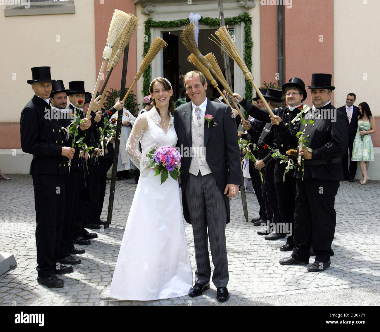 Newly weds Countess Catherina Bernadotte (L) and Romuald Ruffing smile ...