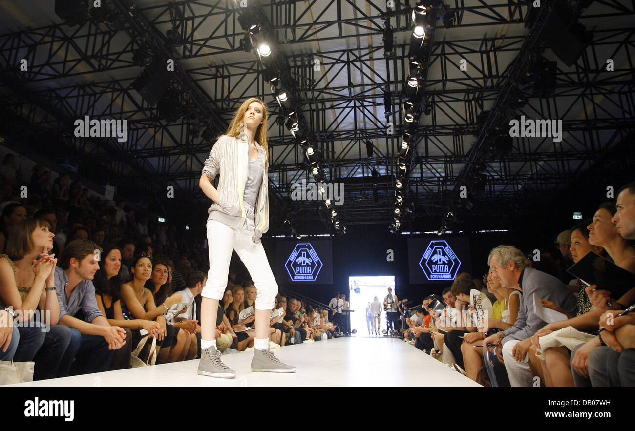 A model presents new creations at the 'Puma' fashion show in Berlin, 14 ...