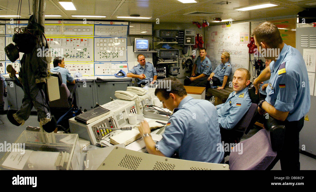 View into the master control room of German Navy frigate 'Schleswig ...