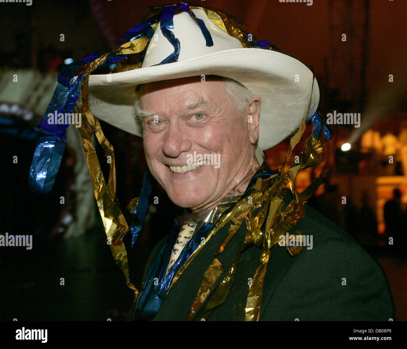 US American actor Larry Hagman (R) is pictured at the presentation of ...
