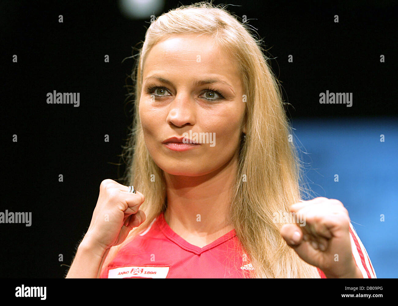 World boxing champion regina halmich hi-res stock photography and ...