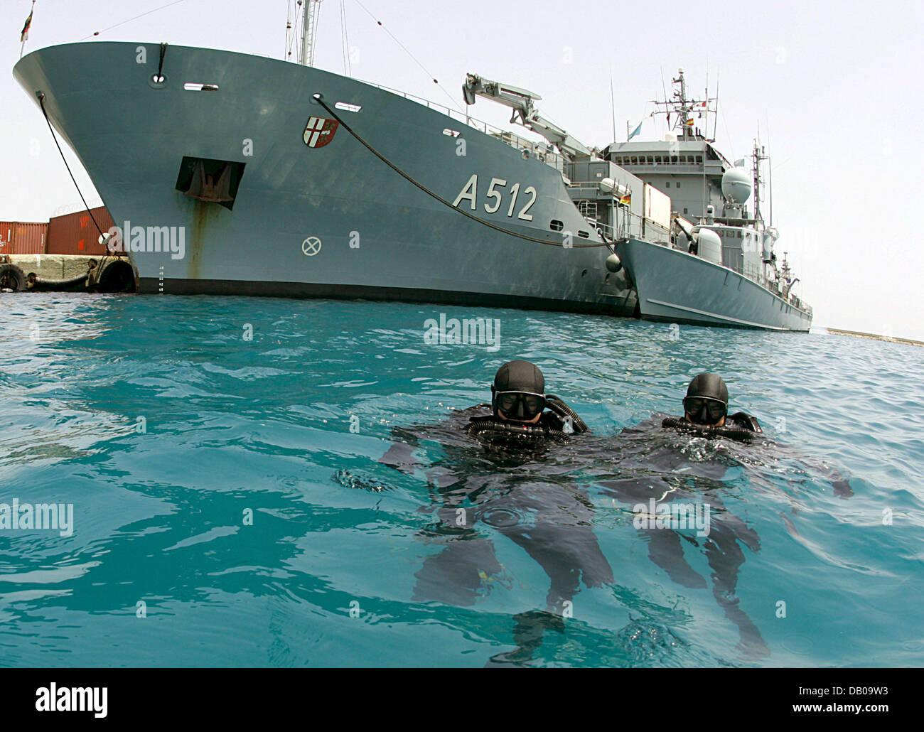 German Navy frogmen conduct a minesweep training in the harbour of ...