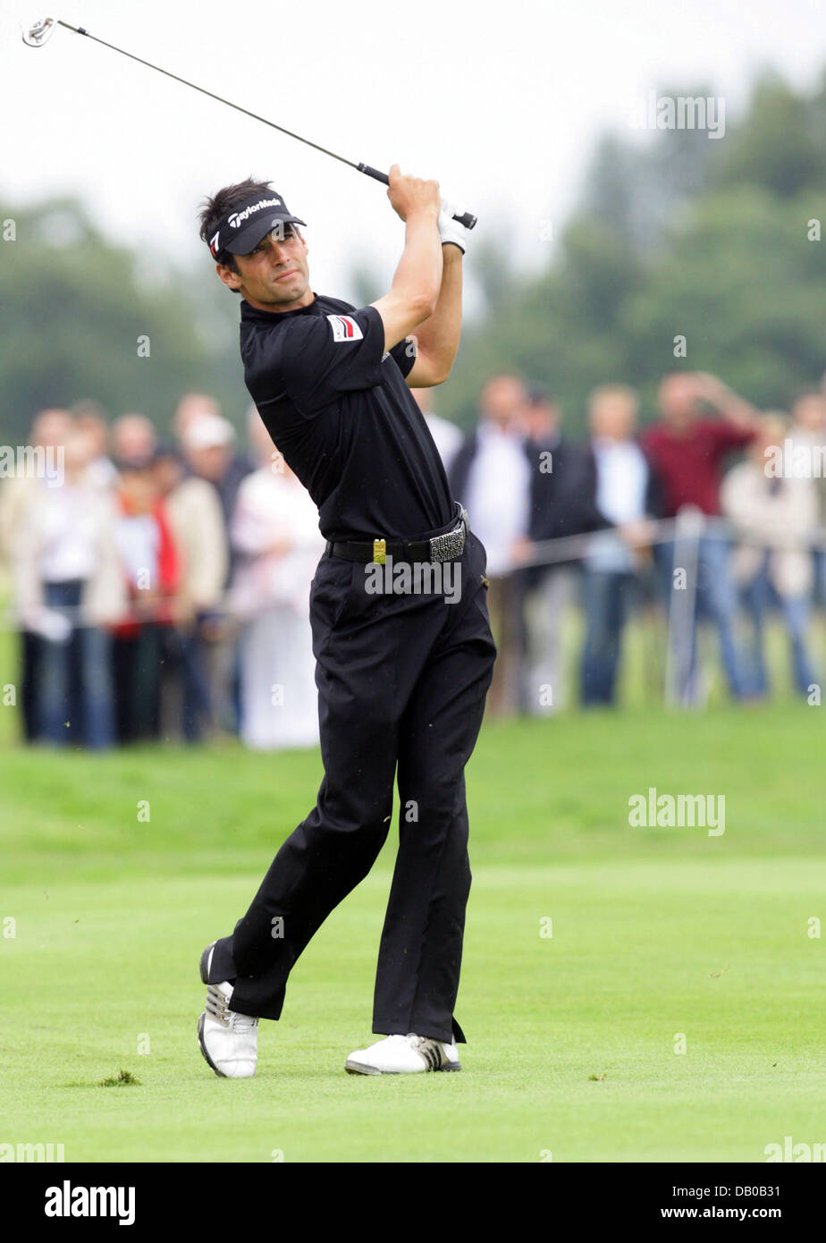 Englishman Lee Slattery swings the club during the 'Deutsche Bank ...