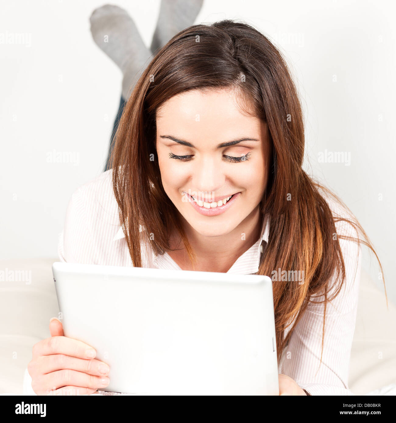 Beautiful woman tablet computer hi-res stock photography and images - Alamy