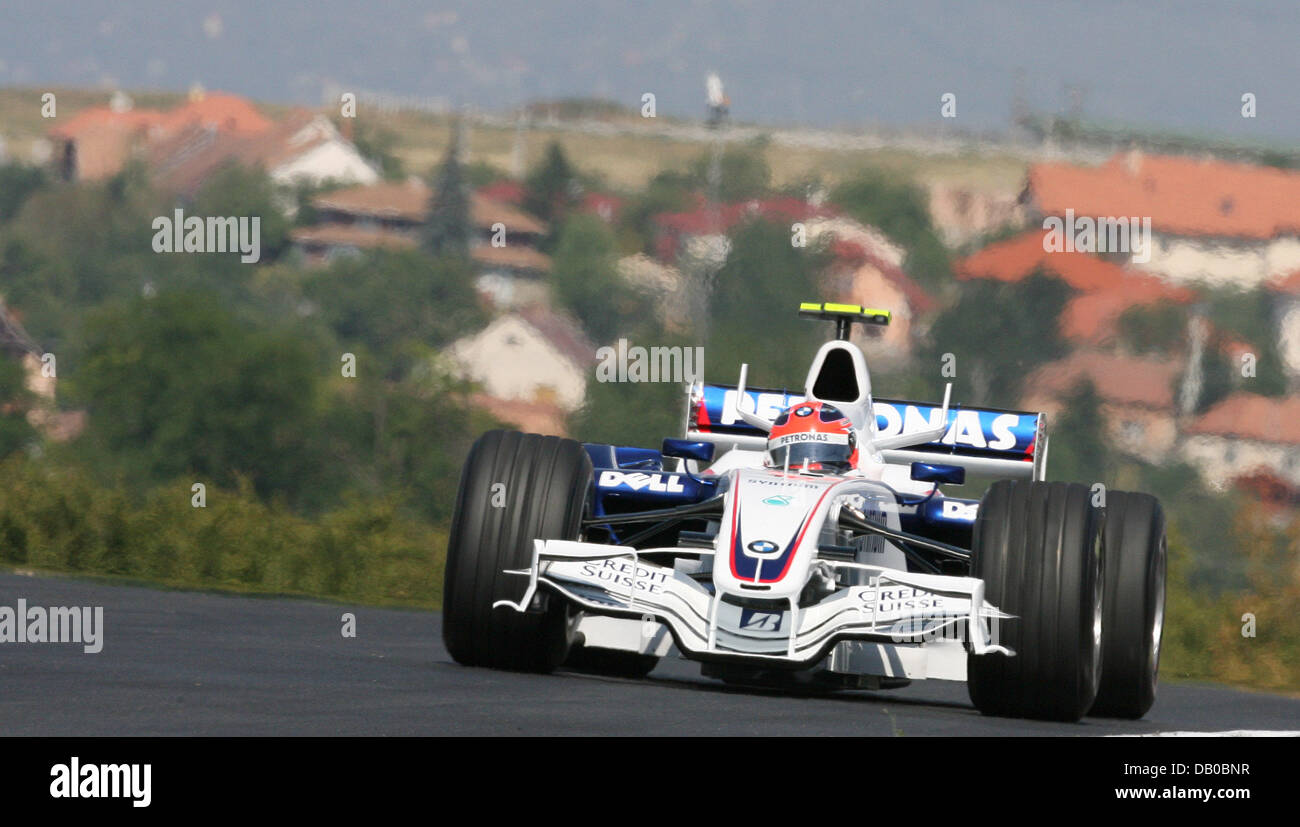 First practice lap hi-res stock photography and images - Alamy