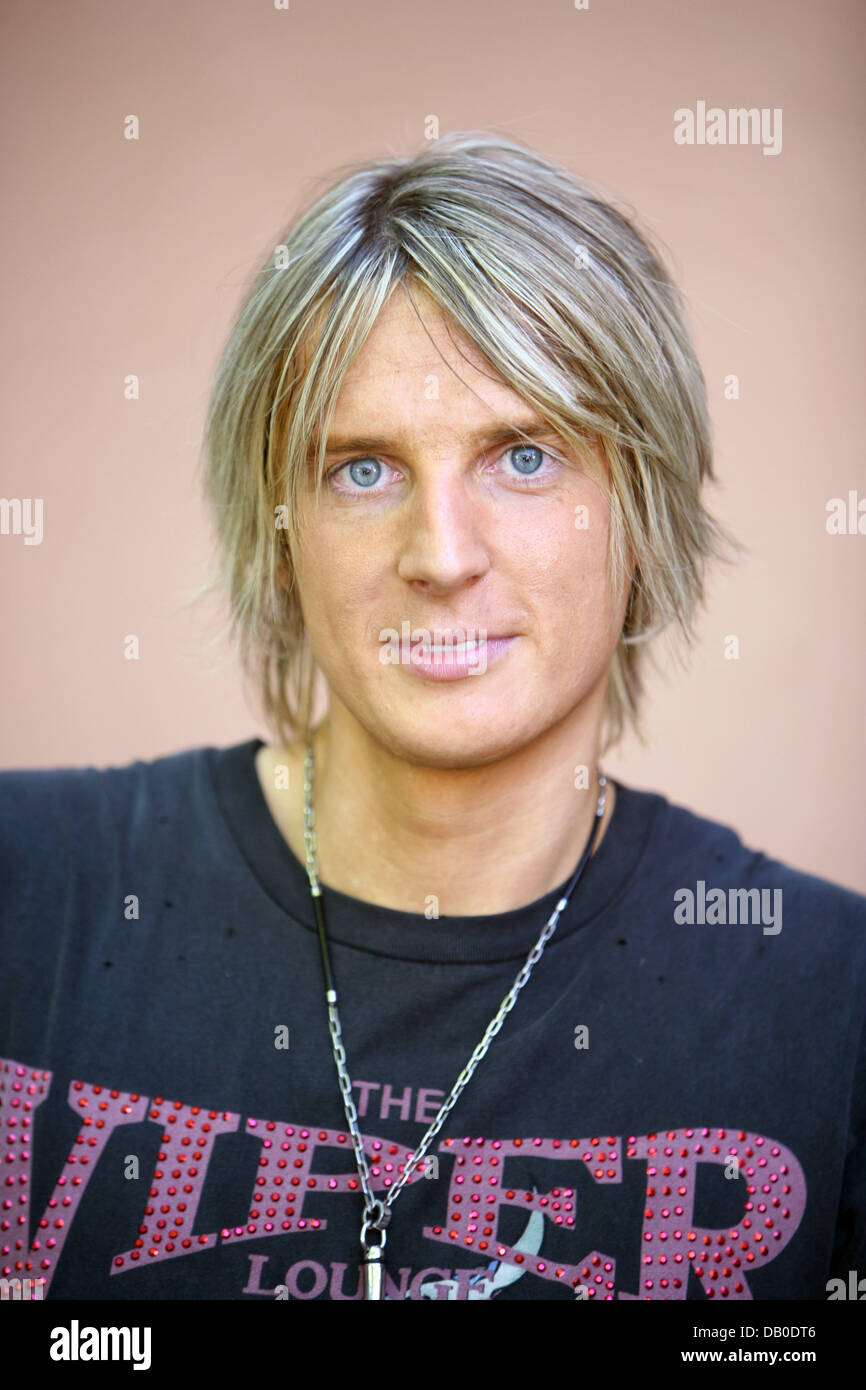 British singer and songwriter Tyler Roberts poses during the show 'ZDF ...