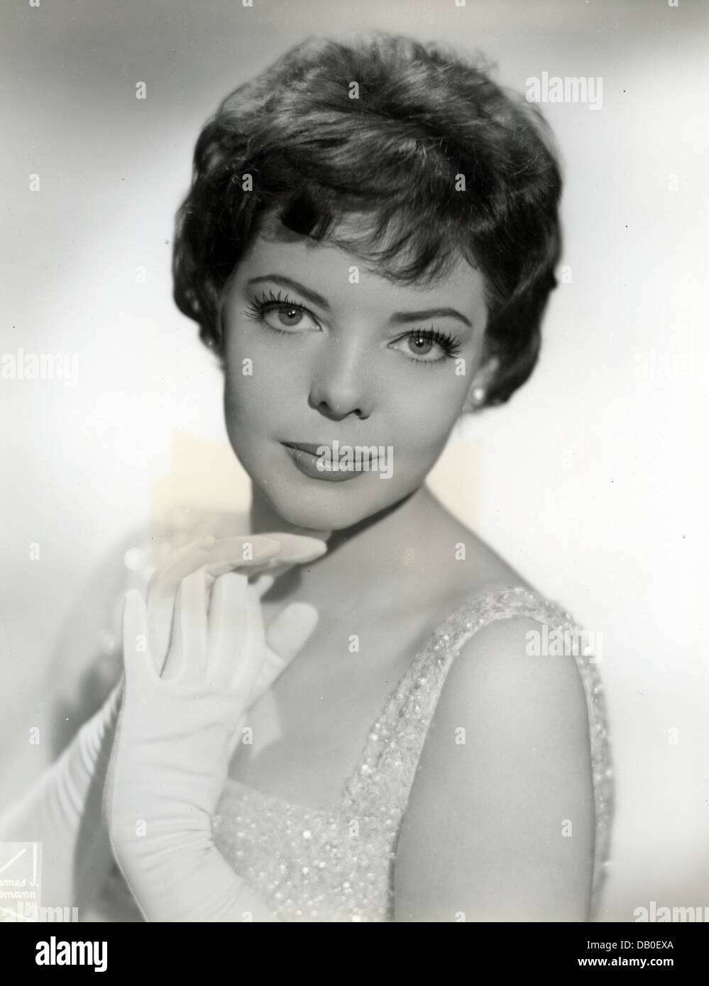 SANDY STEWART US cabaret and jazz singer about 1959 when she appeared ...