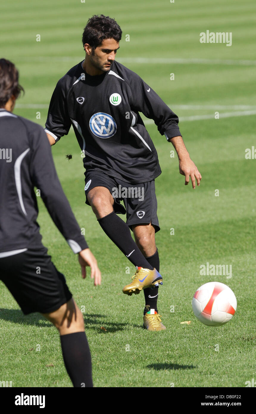 The Iranian soccer player Masoud Shojaei is pictured at a test training ...