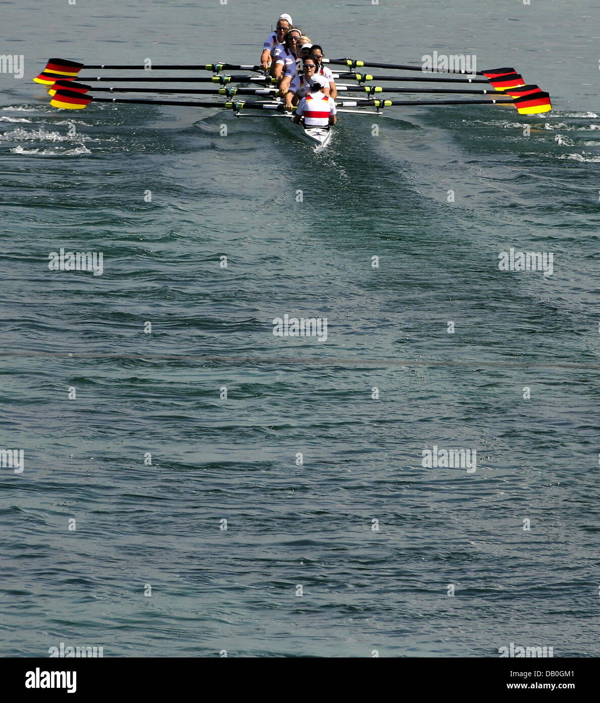 The picture shows the German women's coxed eight (L-R), Josephine ...