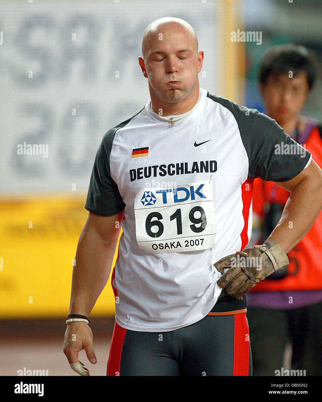 The picture shows German hammer thrower Markus Esser waiting during the ...
