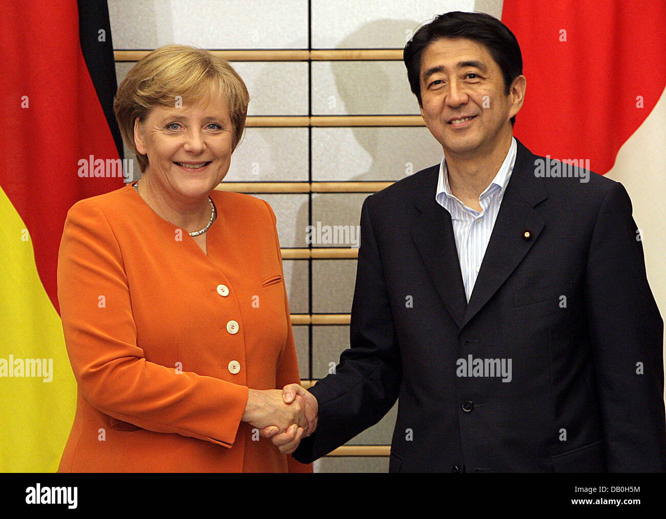 Merkel And Abe High Resolution Stock Photography and Images - Alamy