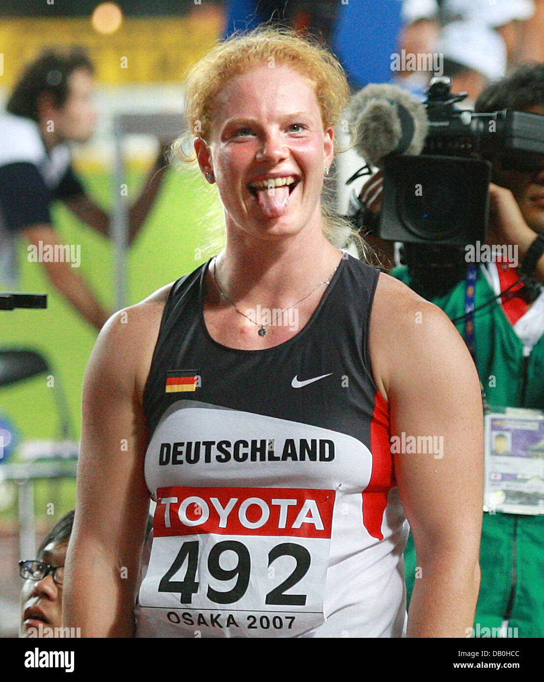 German hammer thrower Betty Heidler celebrates after winning gold in ...