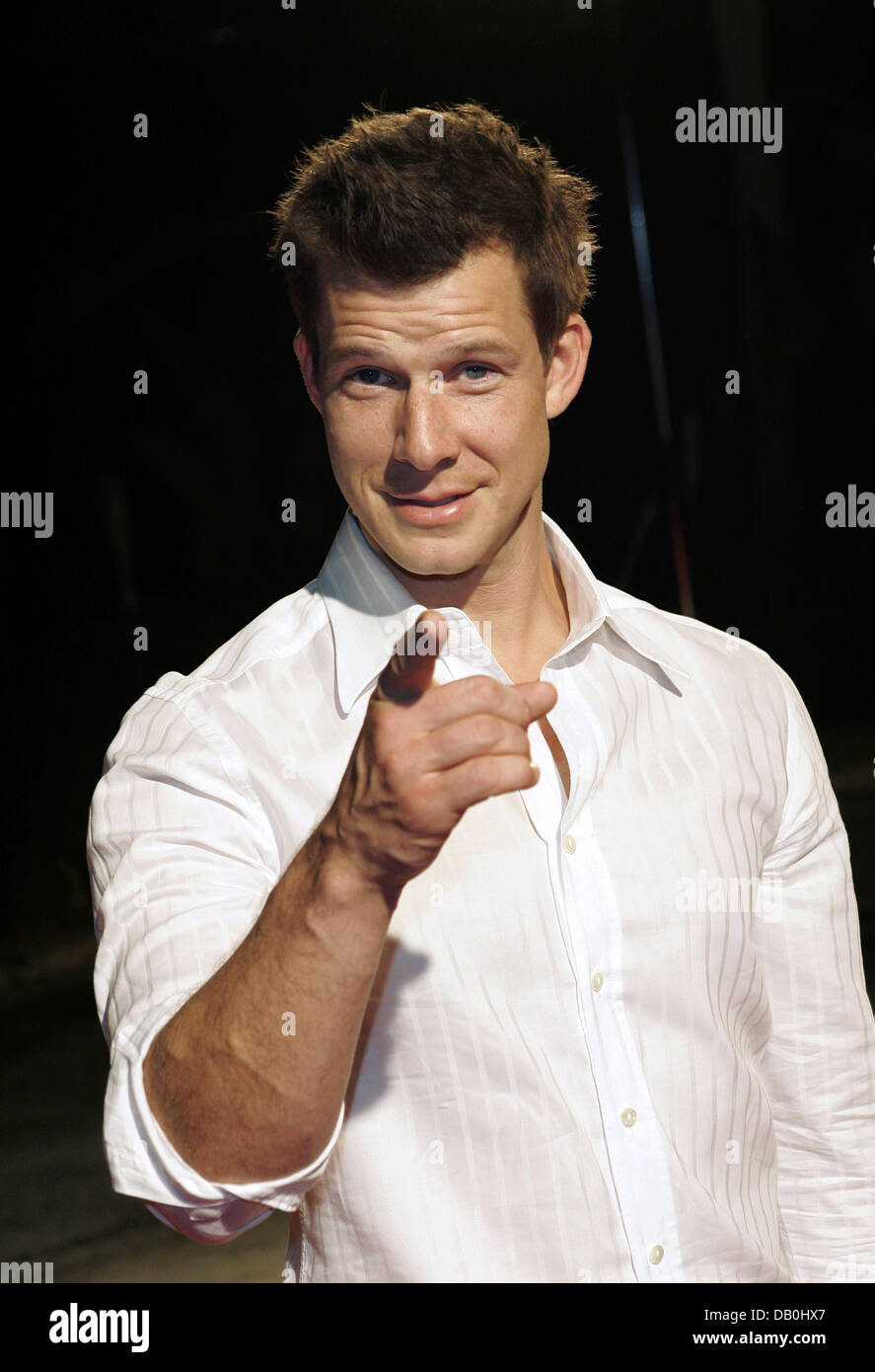 Eric mabius hi-res stock photography and images - Alamy