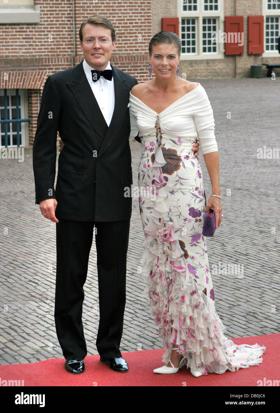 Prince Constantijn and Princess Laurentien of the Netherlands arrive at ...