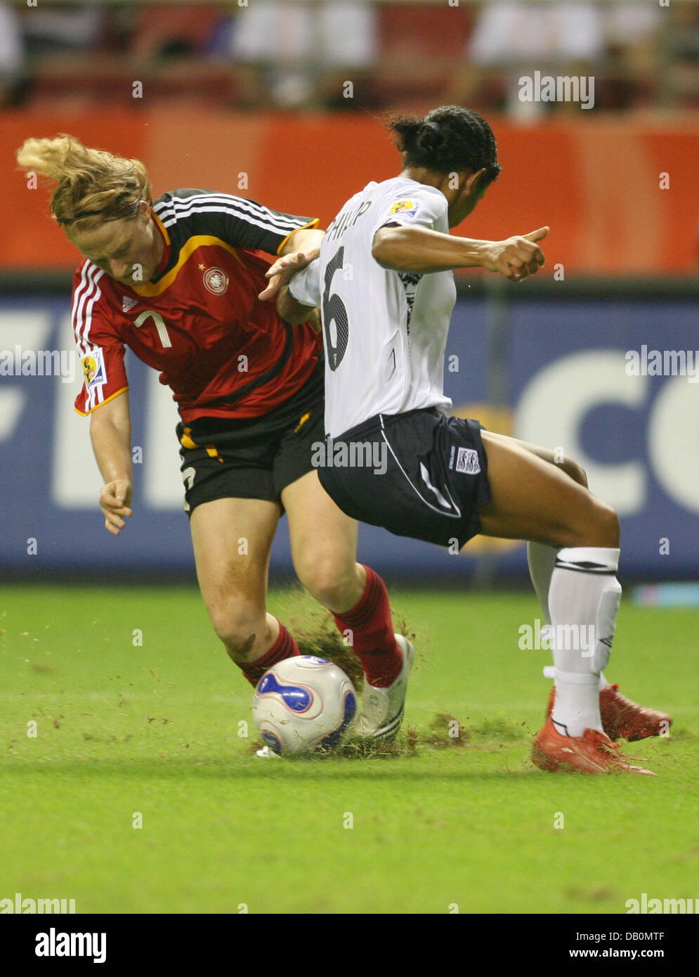 Mary phillip england football hi-res stock photography and images - Alamy