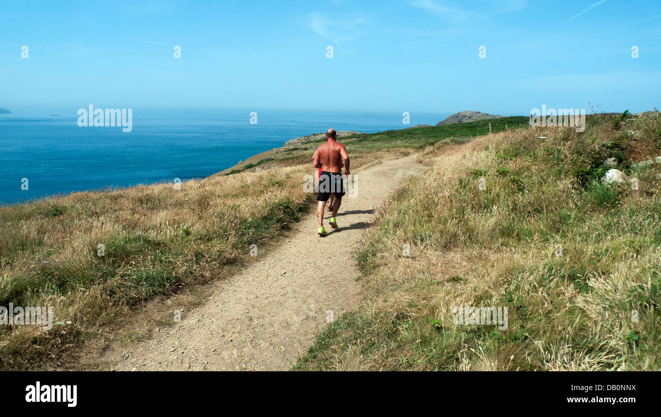 Coastal running hi-res stock photography and images - Alamy