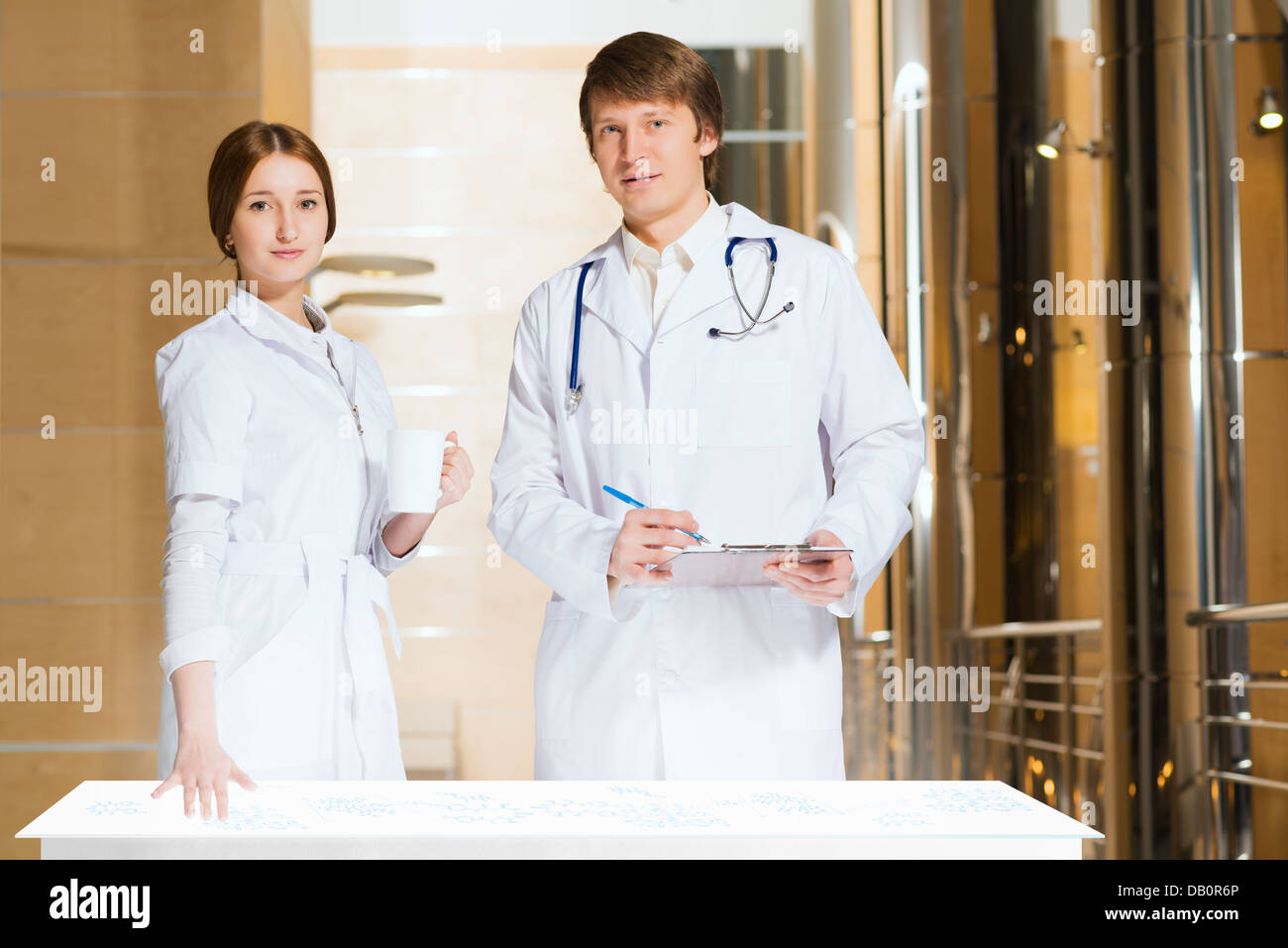 modern medical research Stock Photo - Alamy