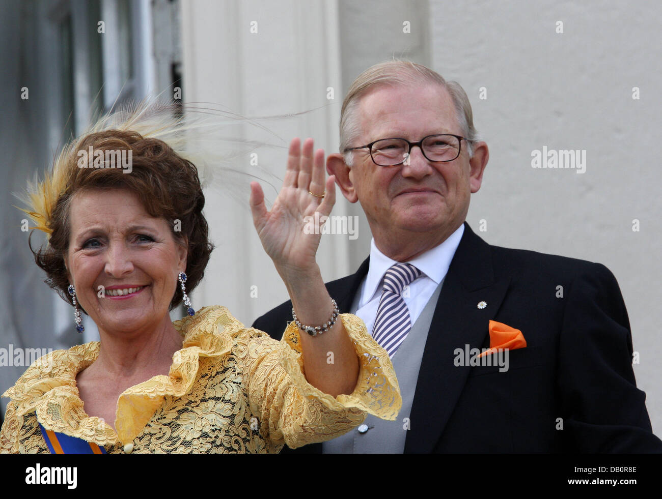 Princess Magriet and her husband Pieter van Vollenhoven are all smiles ...