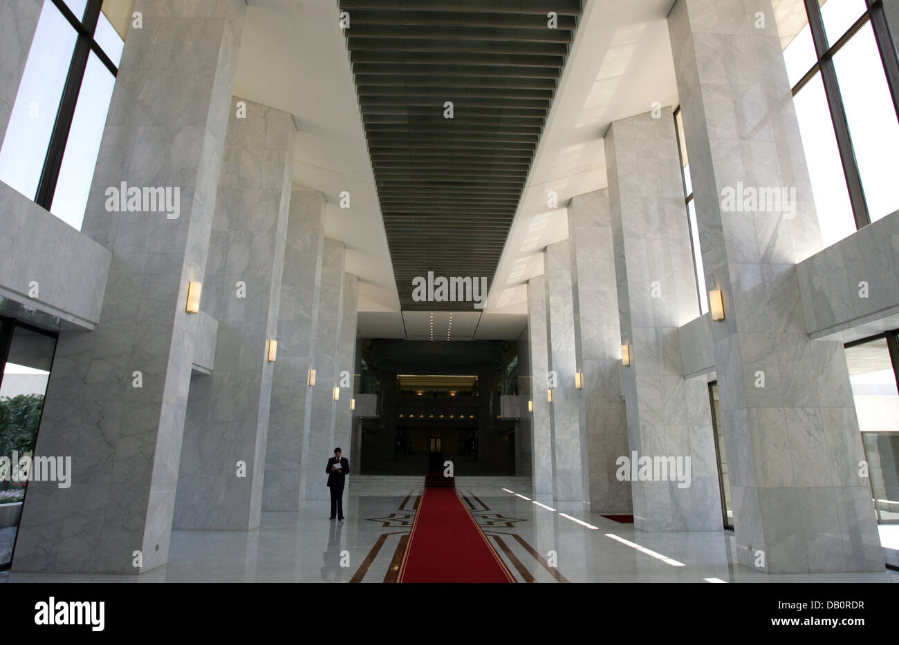 The picture shows the offical residence of the Syrian president Baschar ...