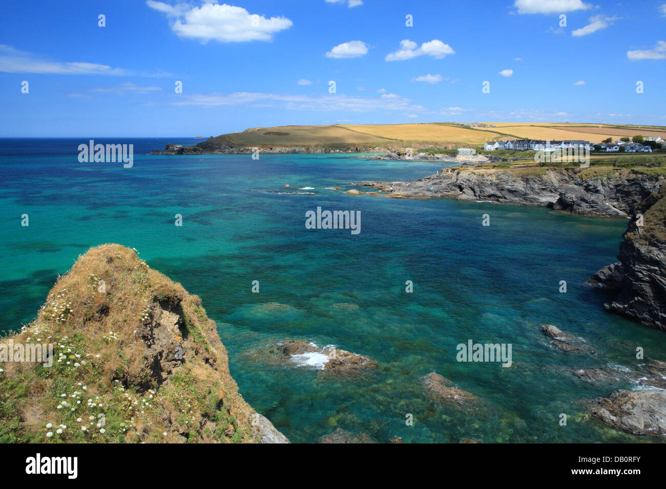 View from Newtrain Bay towards Trevone Bay, holiday makers in sea pool ...