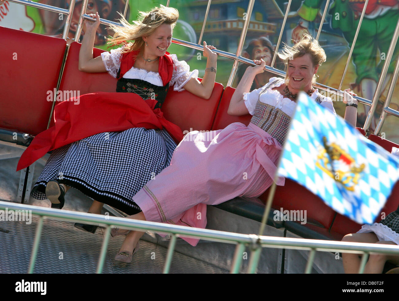 Women in dirndls hi-res stock photography and images - Alamy