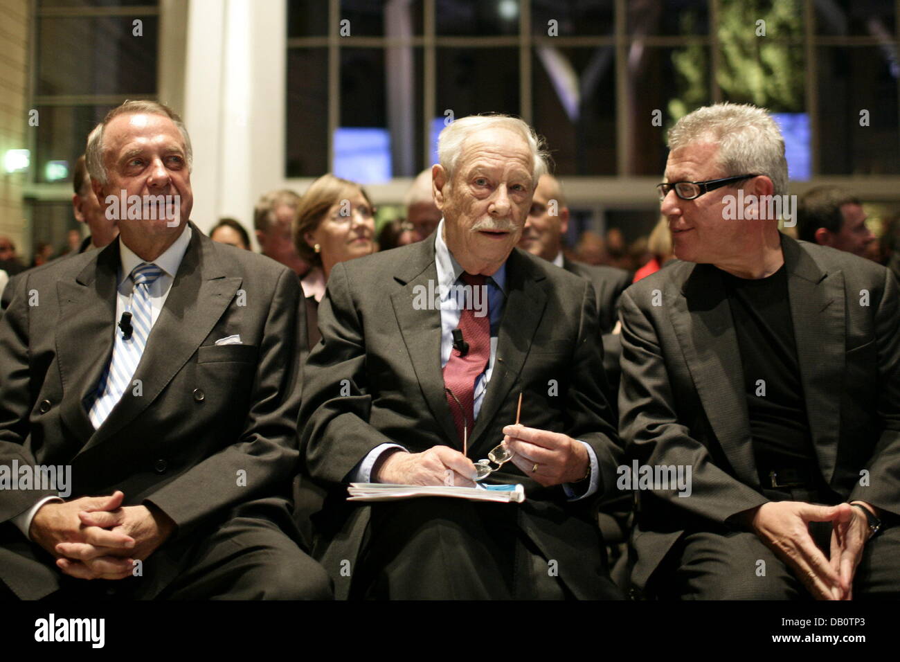 Bernd blumenthal r hi-res stock photography and images - Alamy