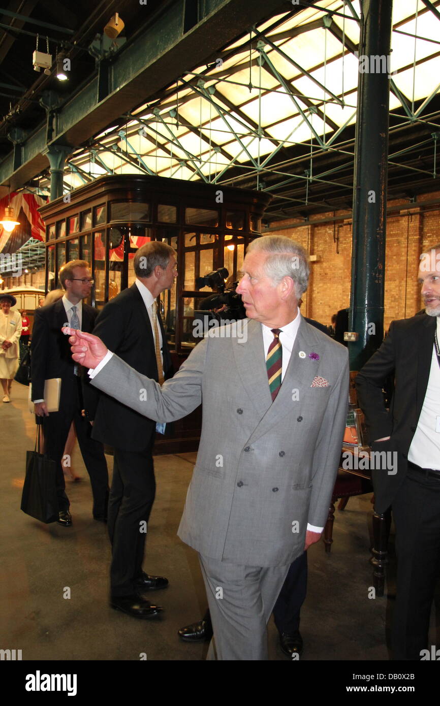 Charles prince charles train High Resolution Stock Photography and ...