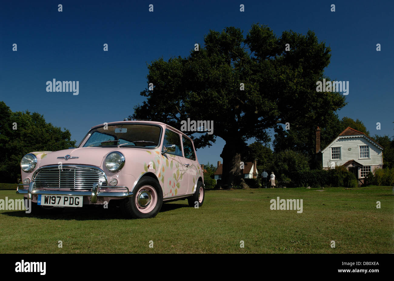 Austin mini seven hi-res stock photography and images - Alamy