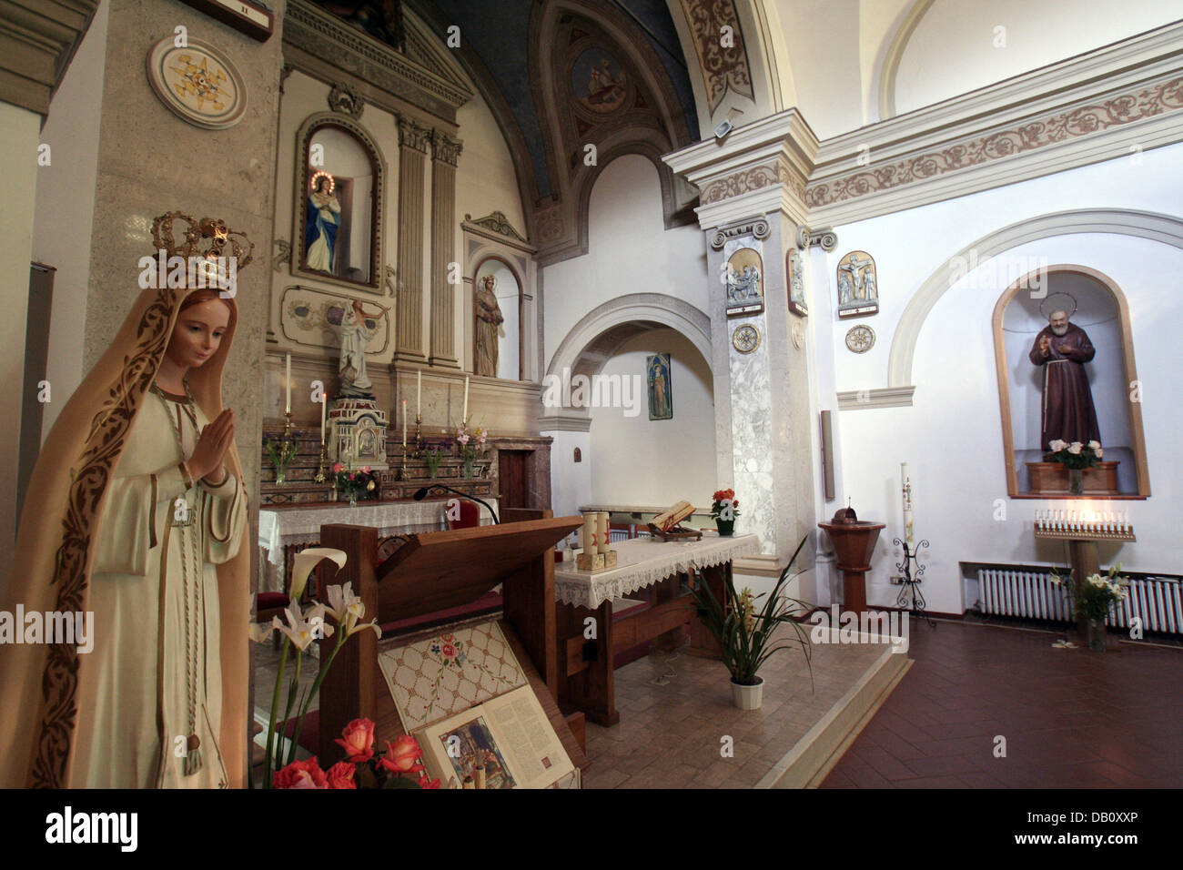 The picture shows the church of the Capuchin's cloister in Morcone ...