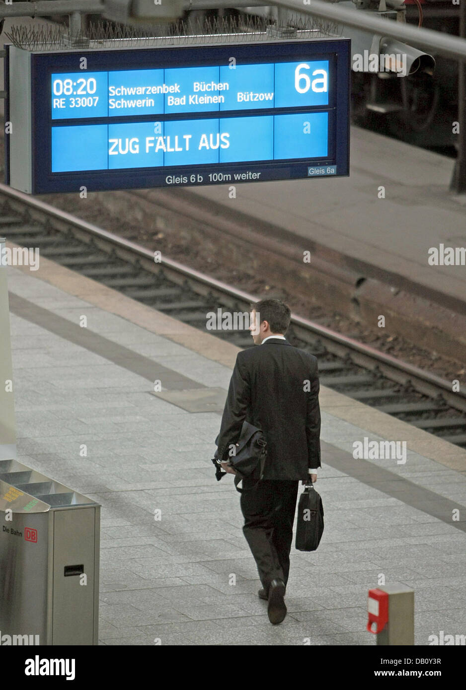 Cancelled train hi-res stock photography and images - Alamy
