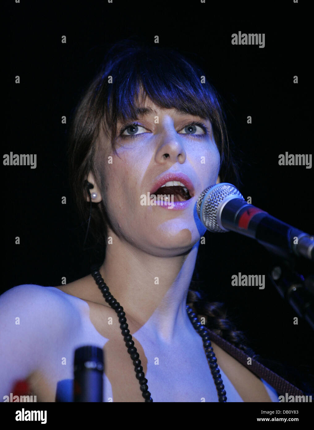 Canadian singer Feist performs during her Germany tour in Cologne ...
