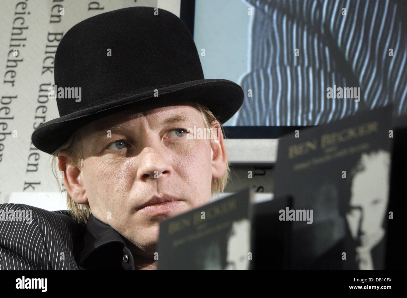 Die bibel hi-res stock photography and images - Alamy