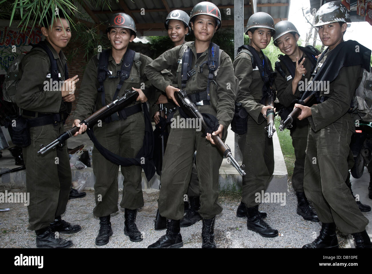 Thailand army. Female soldier patrol group with weapons. Thailand ...