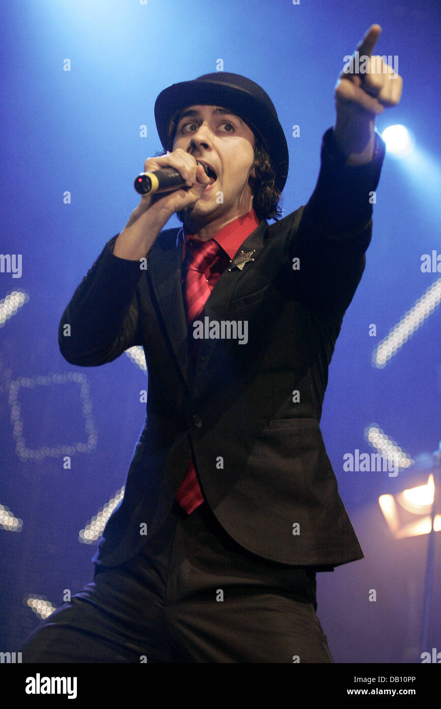 Leadsinger of the British Indie-Rockband Maximo Park, Paul Smith ...