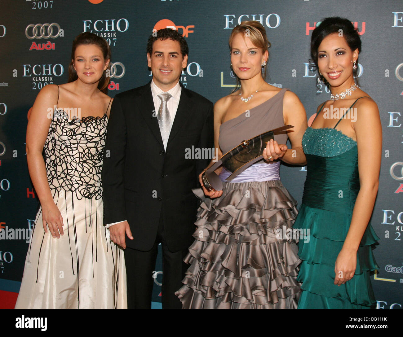 Dutch female opera singer hi-res stock photography and images - Alamy