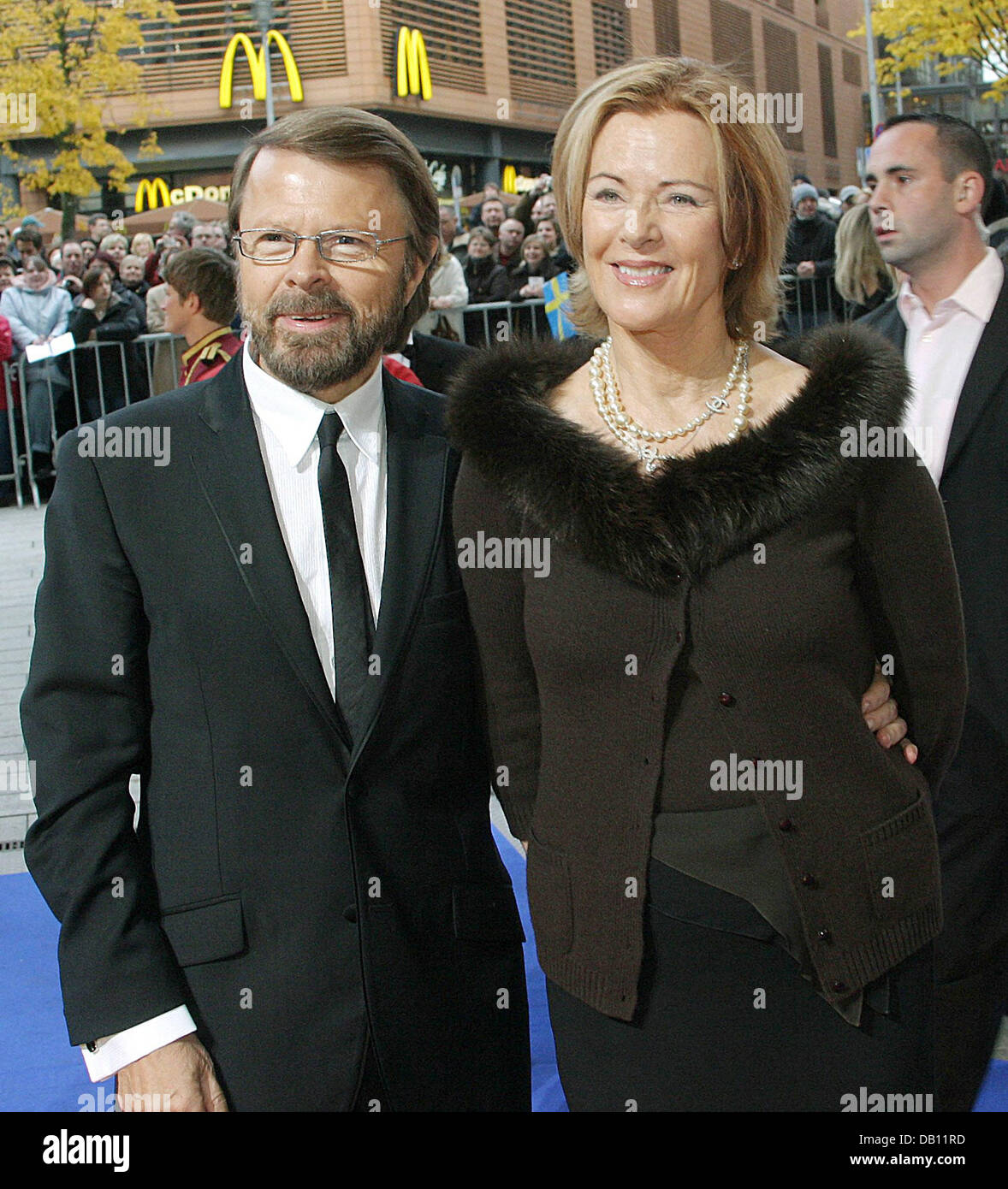 Former members of legendary Swedish pop group ABBA, Bjoern Ulvaeus (L ...