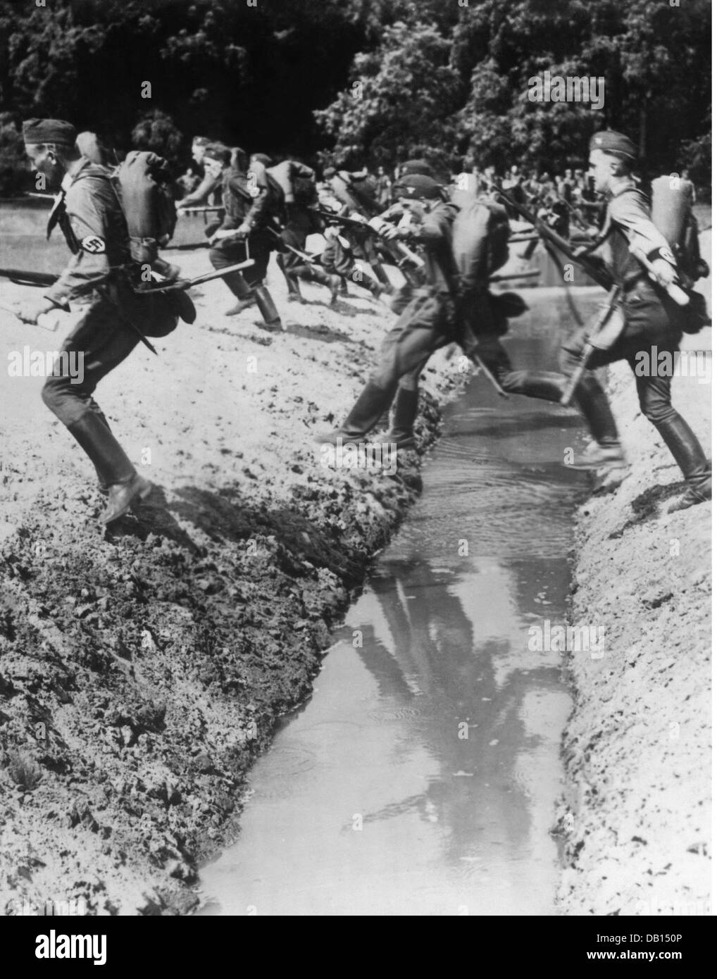 The sturmabteilung sa nsdap hi-res stock photography and images - Alamy