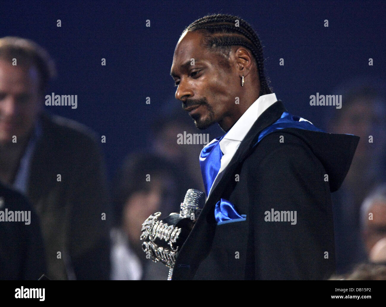 US rapper Snoop Dogg hosted the 2007 MTV Europe Music Awards in Munich ...