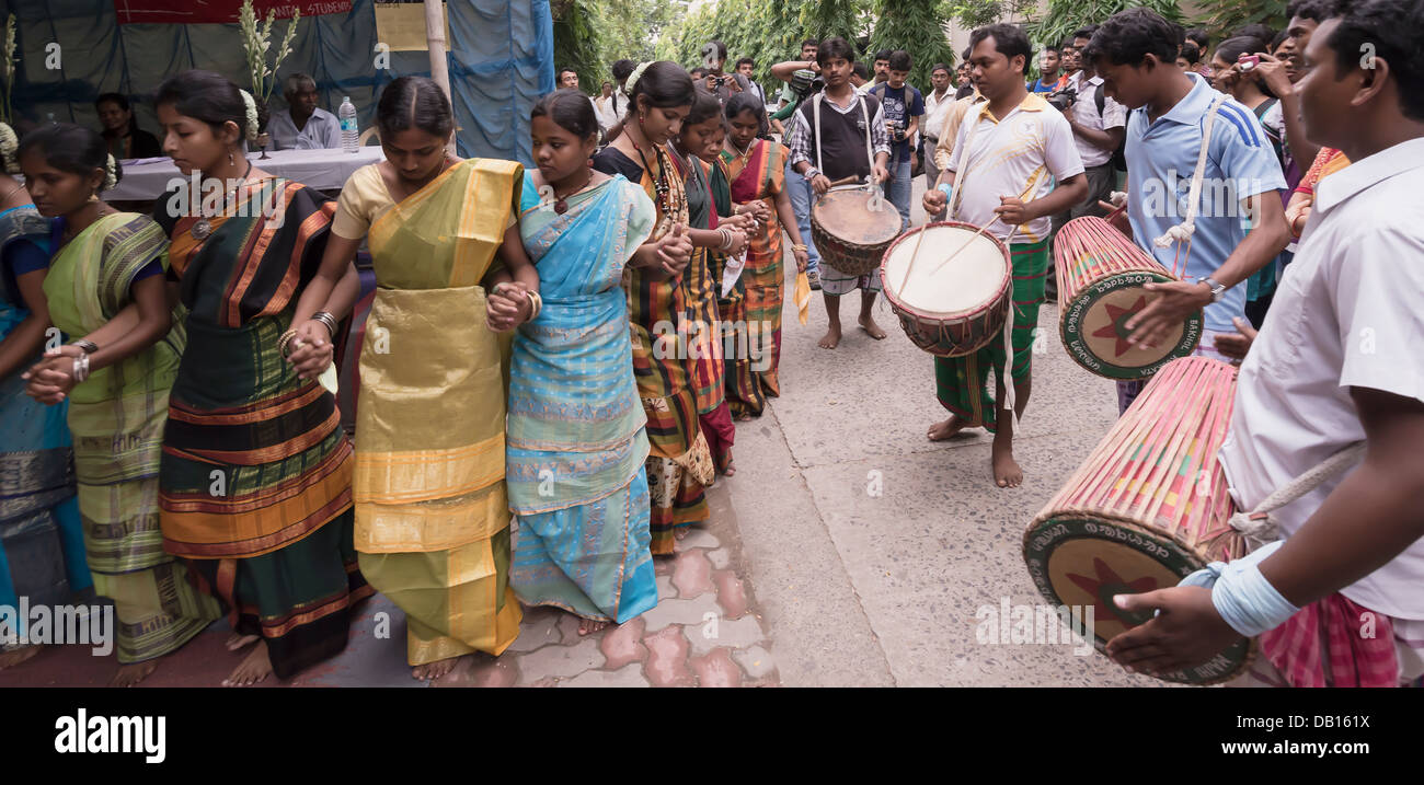 Indian santhal tribal heritage hi-res stock photography and images - Alamy