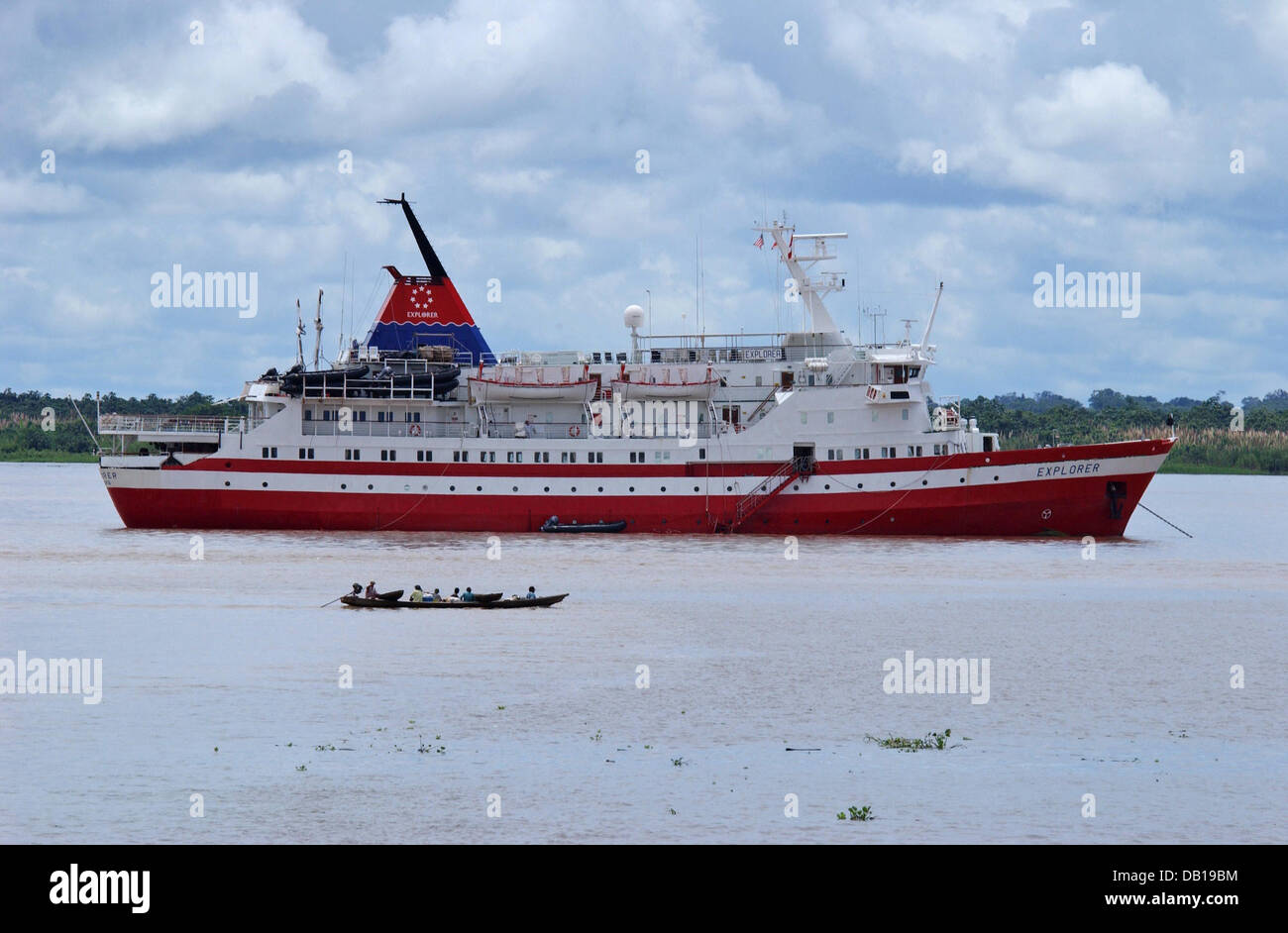 (FILE) The file picture dated 11 April 2005 shows cruise liner 'MV ...
