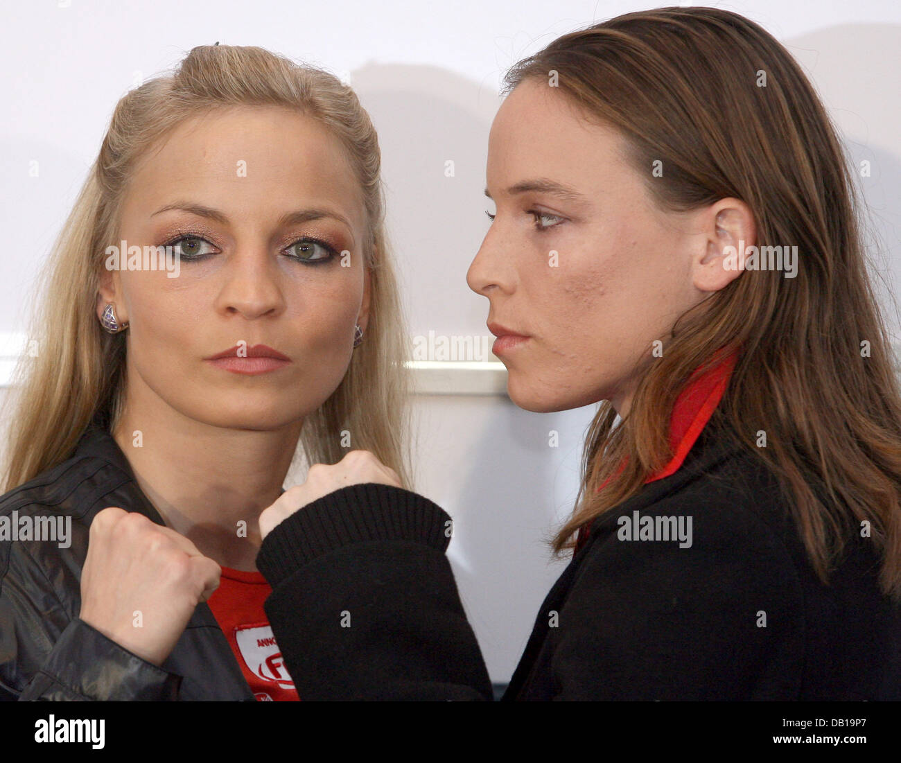 World boxing champion regina halmich hi-res stock photography and ...