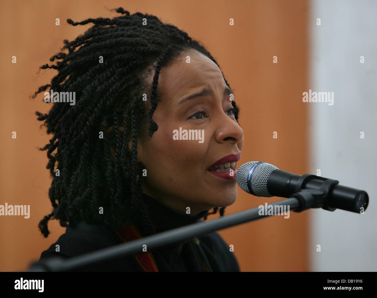 Jocelyn Smith's Instagram, Twitter & Facebook on IDCrawl