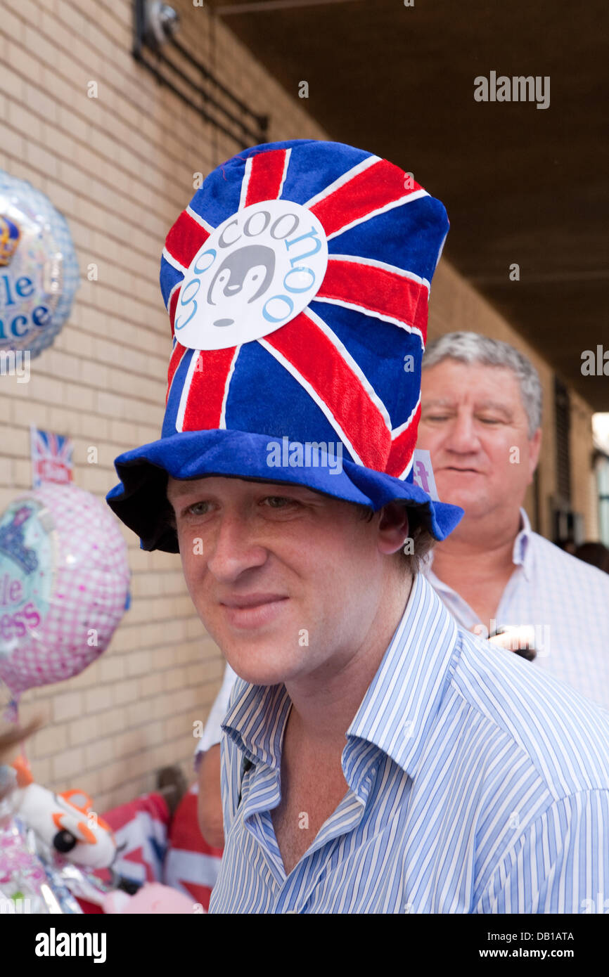 Police wait outside lindo wing hi-res stock photography and images - Alamy